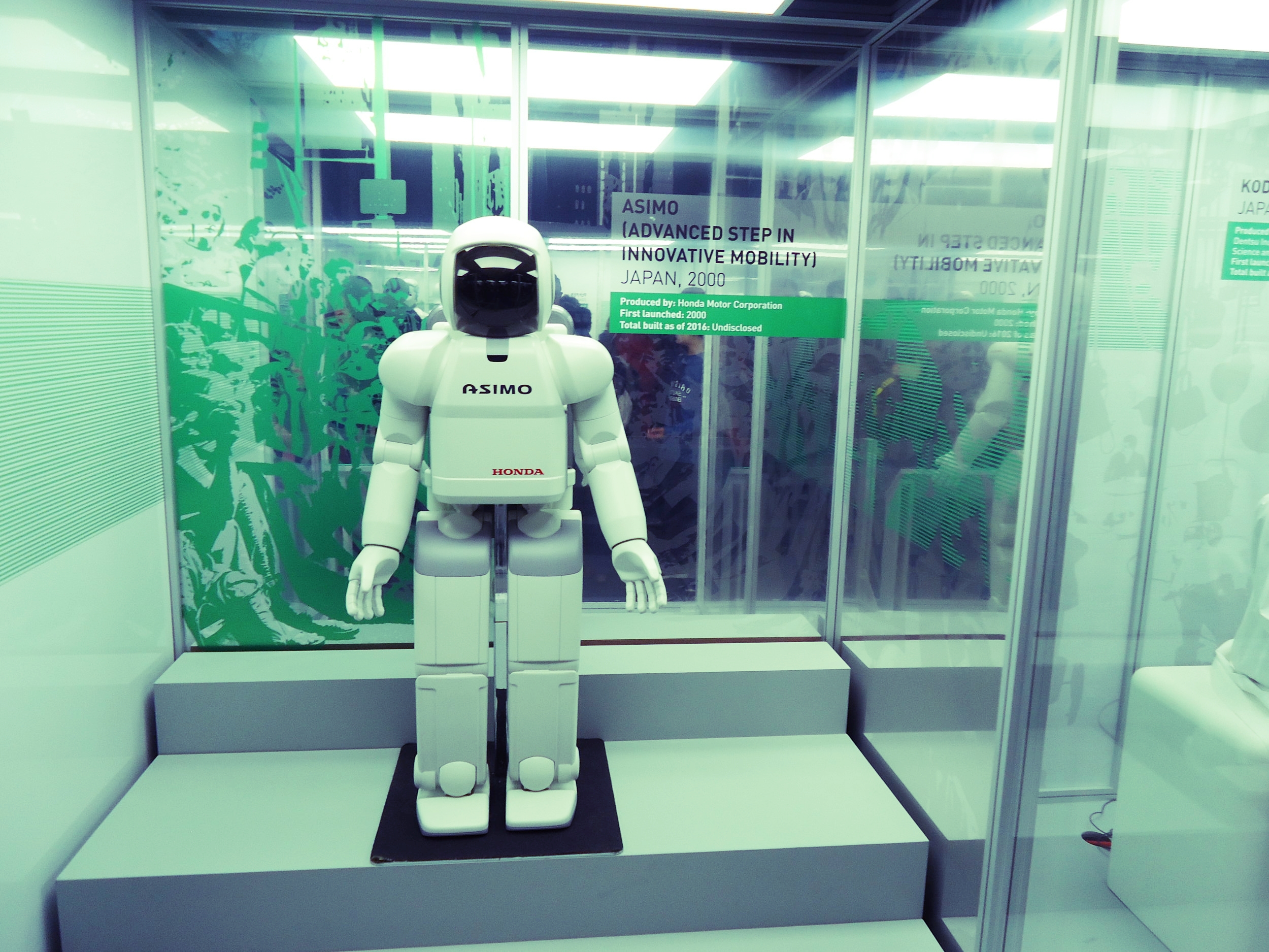 Robots Exhibition at the Science Museum Astonishes