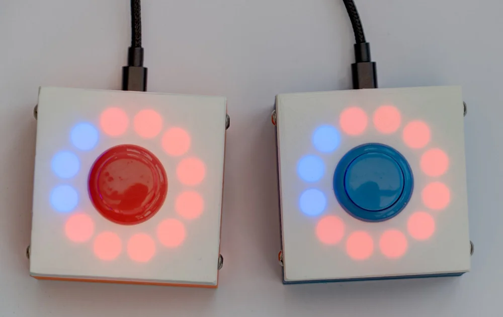 Connected Little Boxes Two Button Game — robmiles.com