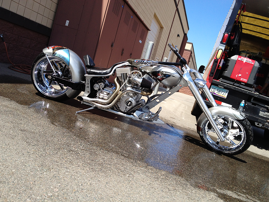 Motorcycle Gallery — Detail BOSS