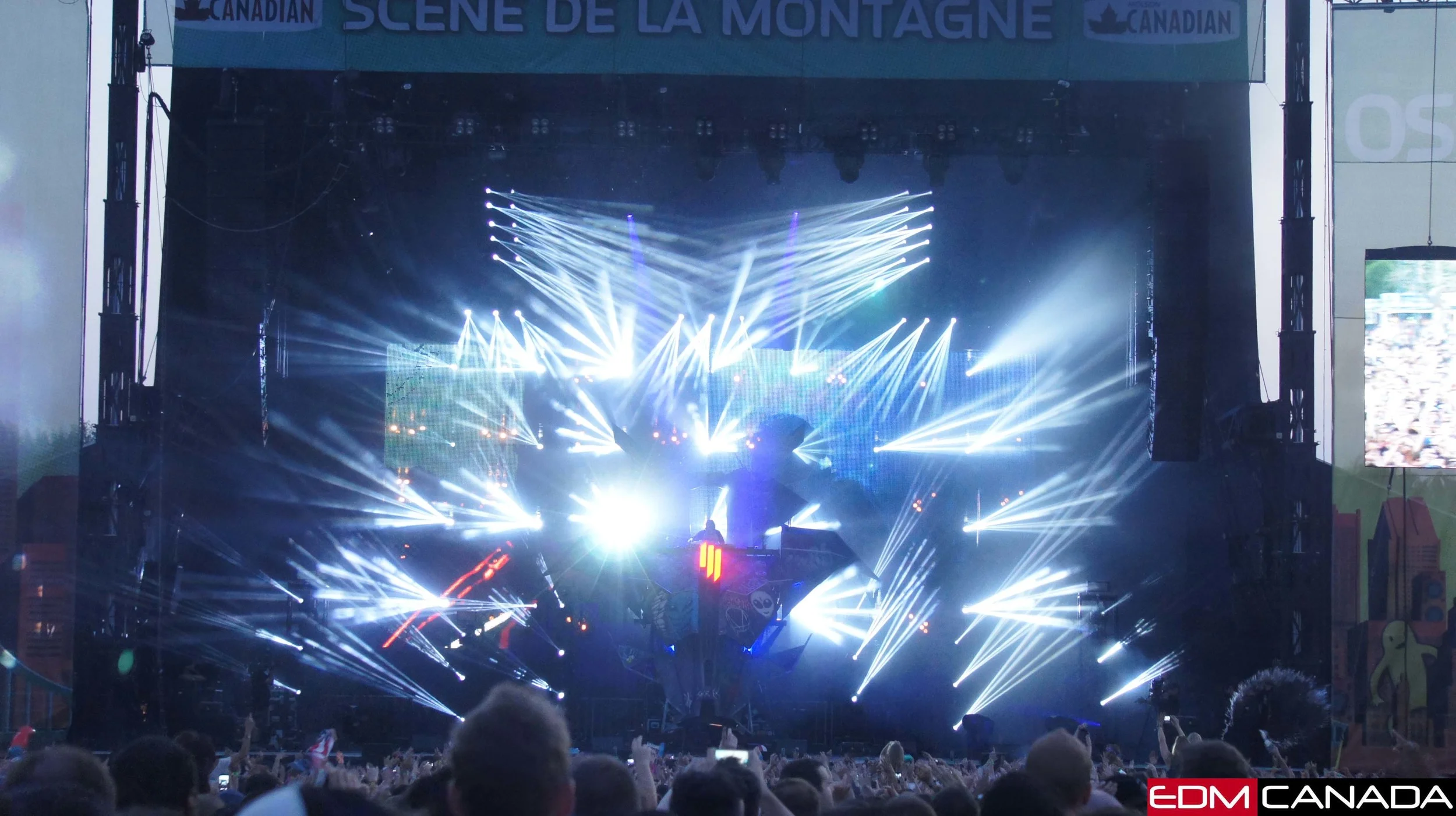 Skrillex Spaceship Stage