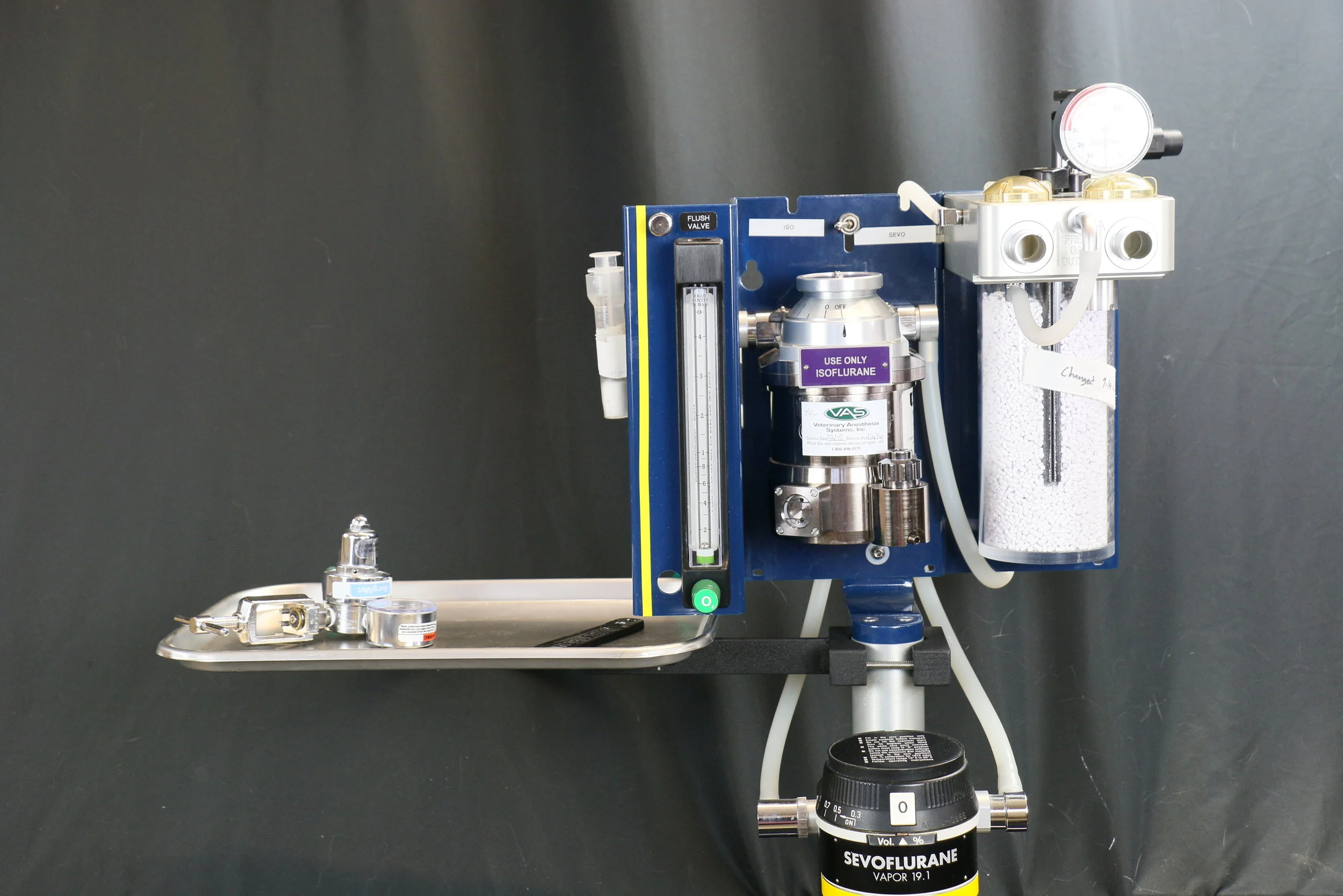 sold $2700.00 SurgiVet Veterinary Anesthesia System. Includes Cart, and ...