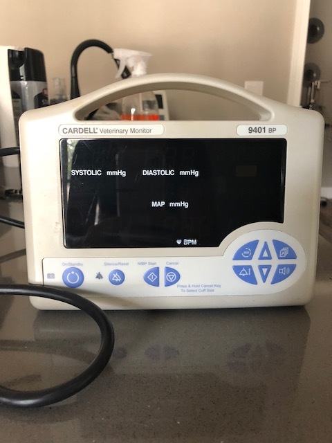 SOLD $375 SOLD Cardell Monitor Model 9401 in GA — Used Vet Equipment