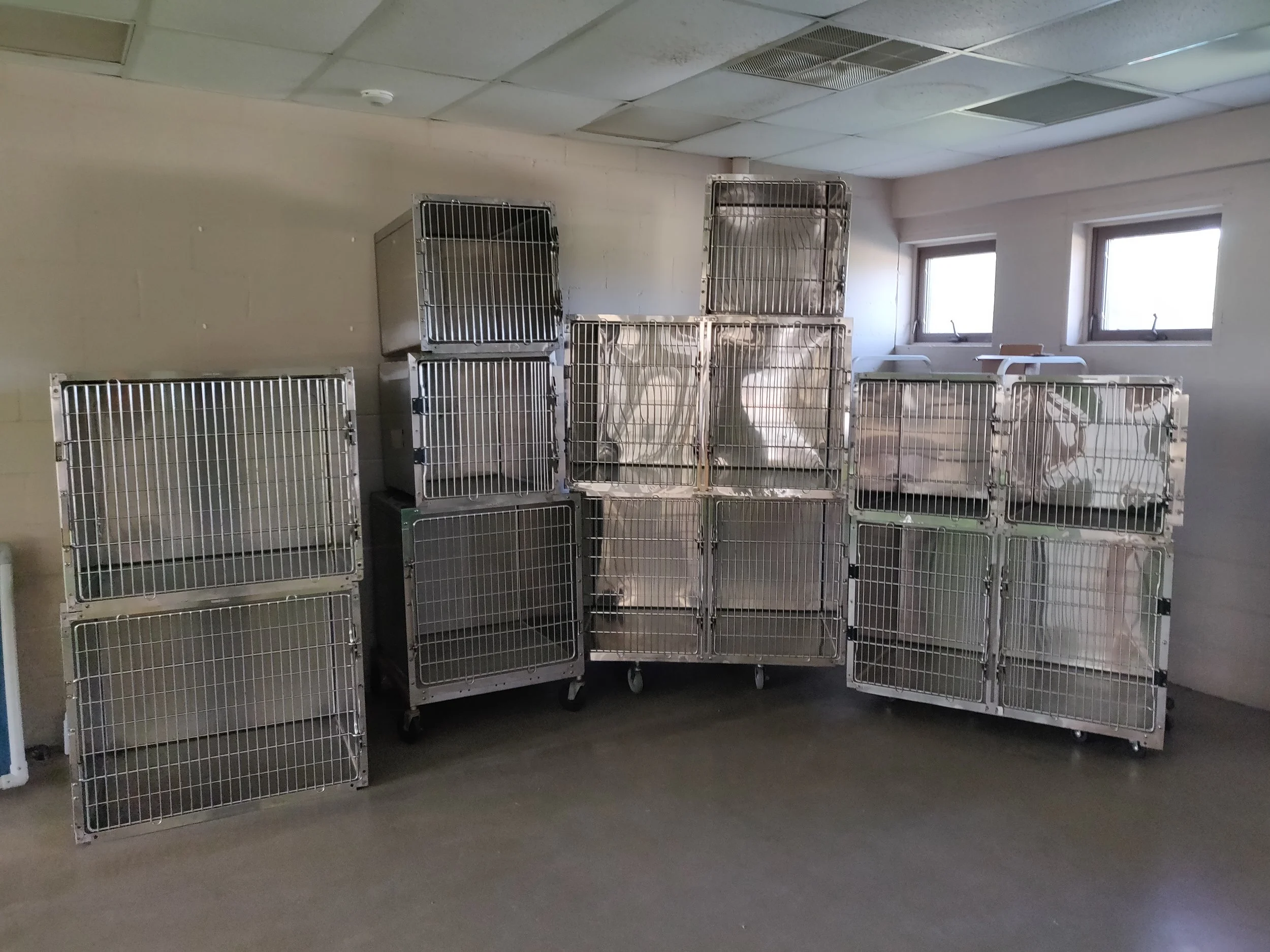 SOLD $1800 SOLD SOLD 11 Shor-line Cages - Local Pick up only in New ...