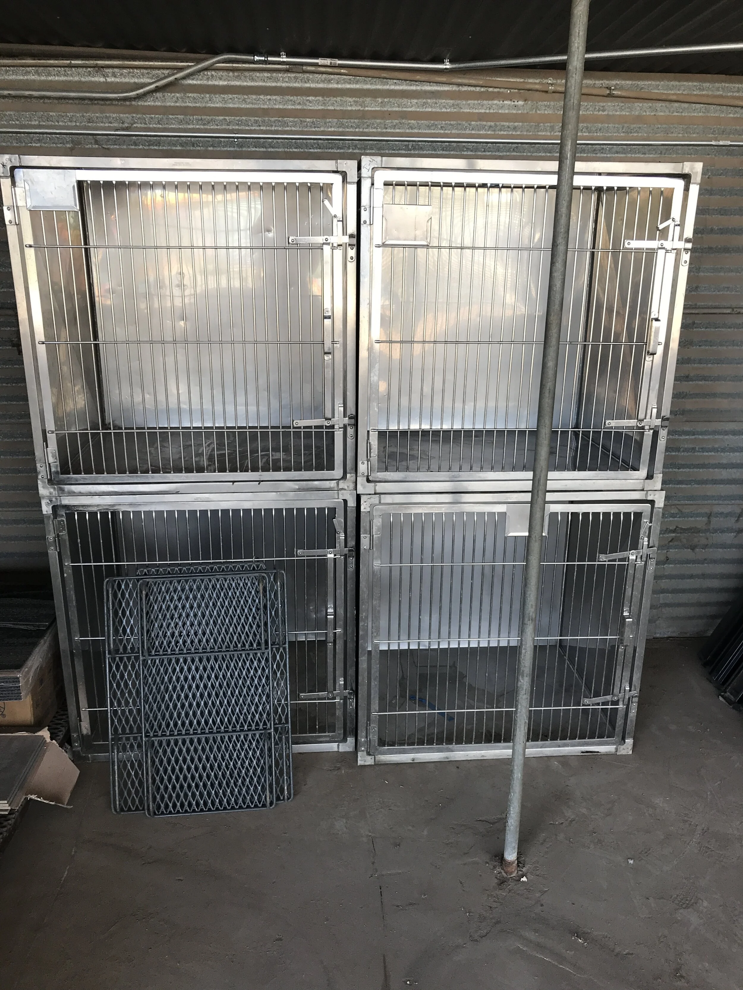 SOLD $1800 SOLD - Arizona - 10 Assorted Cages - LOCAL PICK UP ONLY in ...