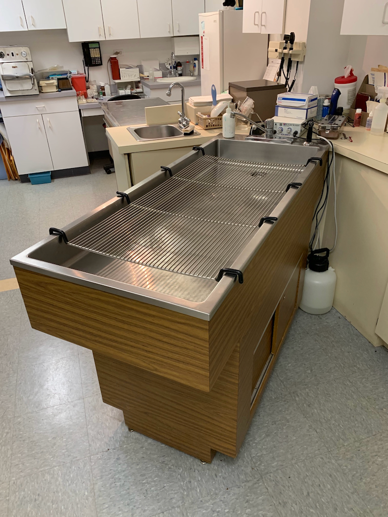 Local Water Table | Decoration Examples