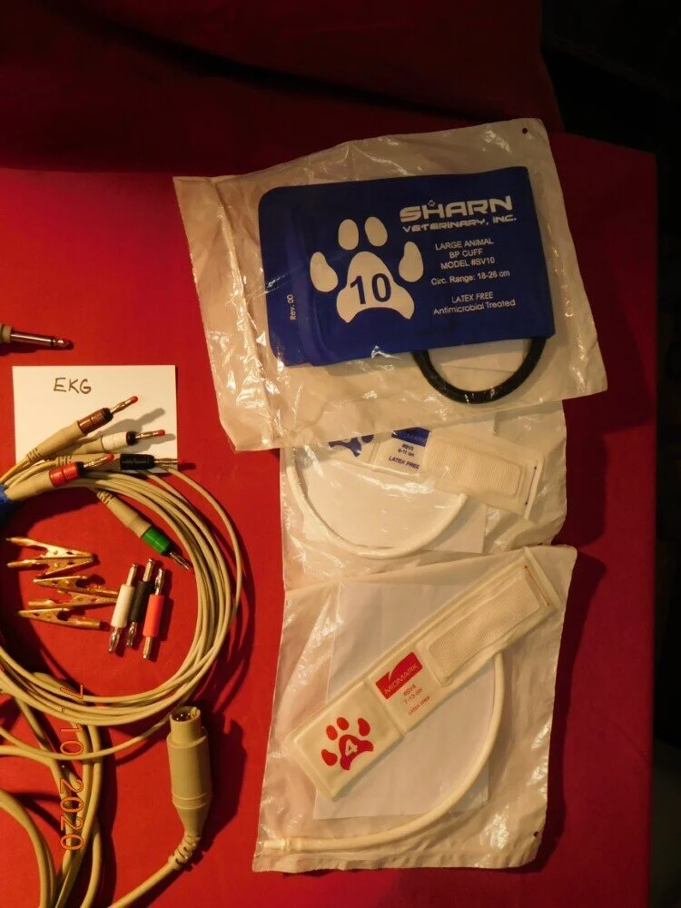 SOLD $4500 SOLD 2012 Midmark Cardell Max-12 Duo HD Monitor (with CO2 ...