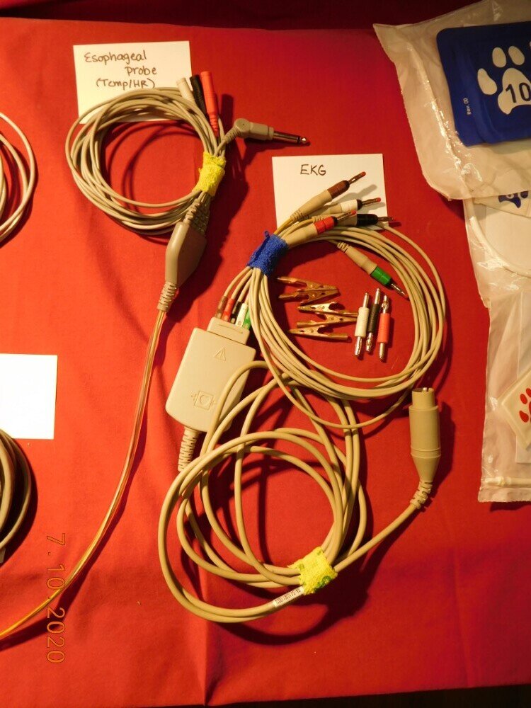 SOLD $4500 SOLD 2012 Midmark Cardell Max-12 Duo HD Monitor (with CO2 ...