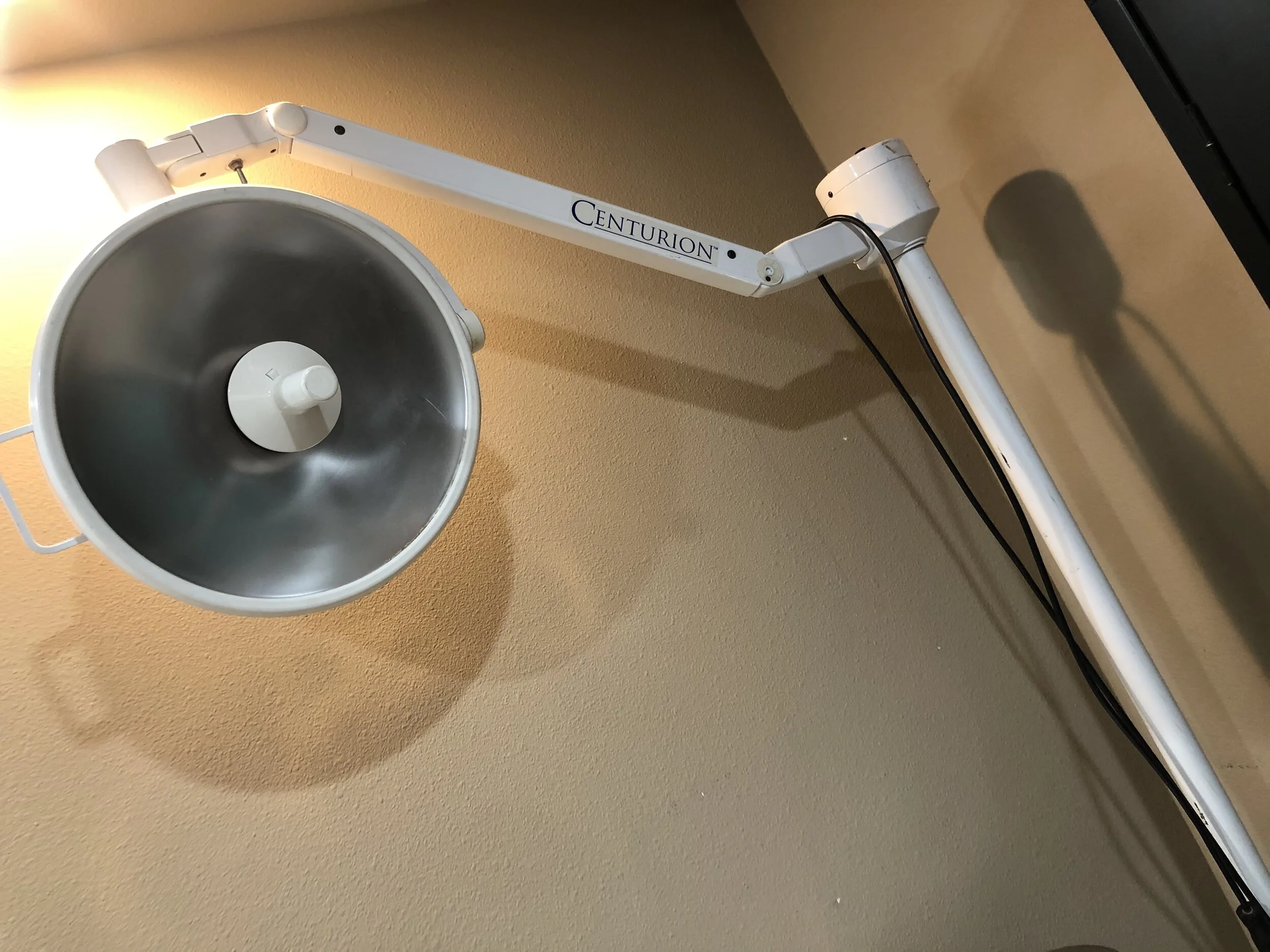 SOLD $100 SOLD 2 Centurion portable halogen surgery lights - Pick up ...