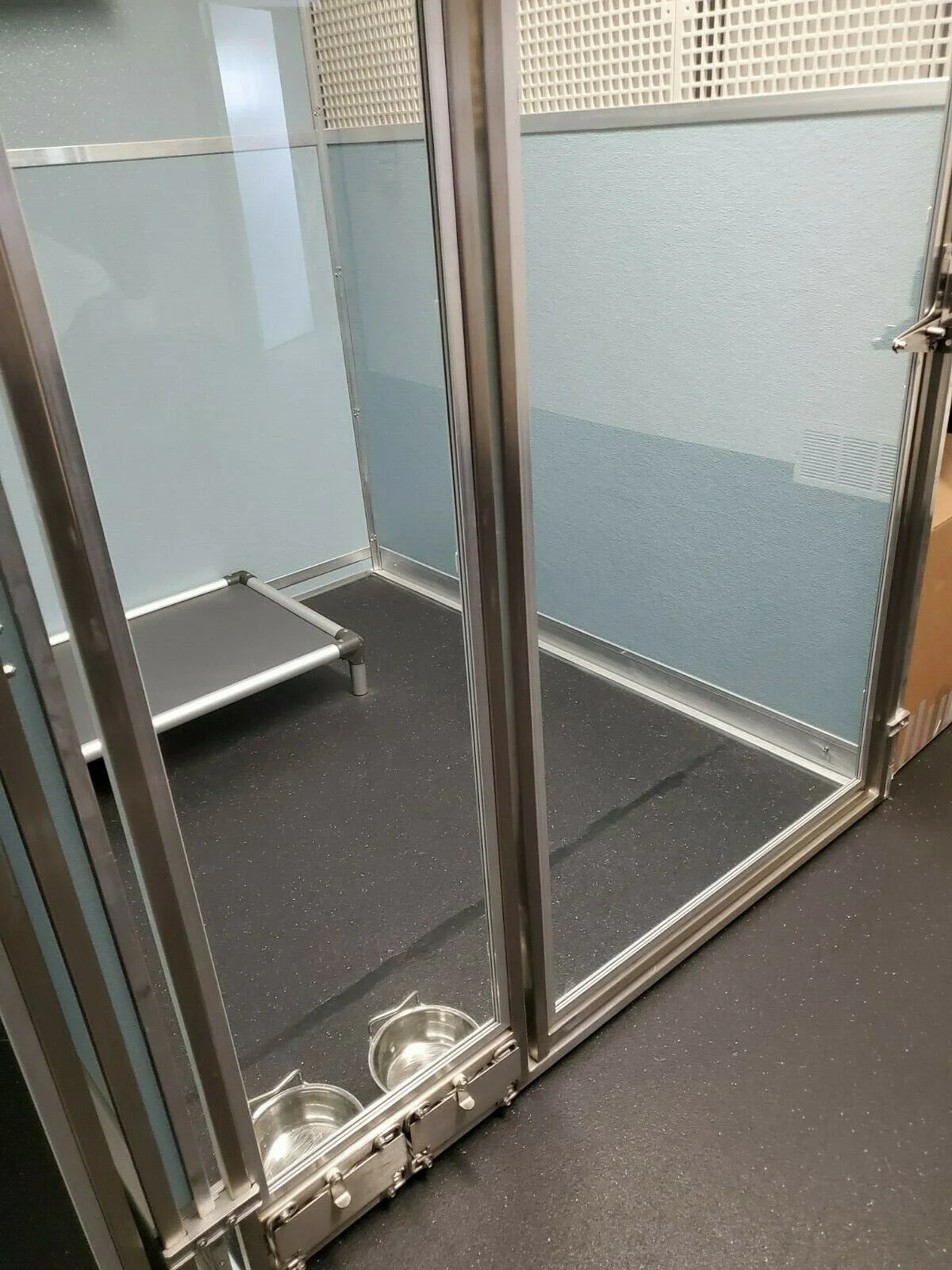 SOLD $8450 SOLD 2020 Mason Glass kennel system 5 complete units in Utah ...