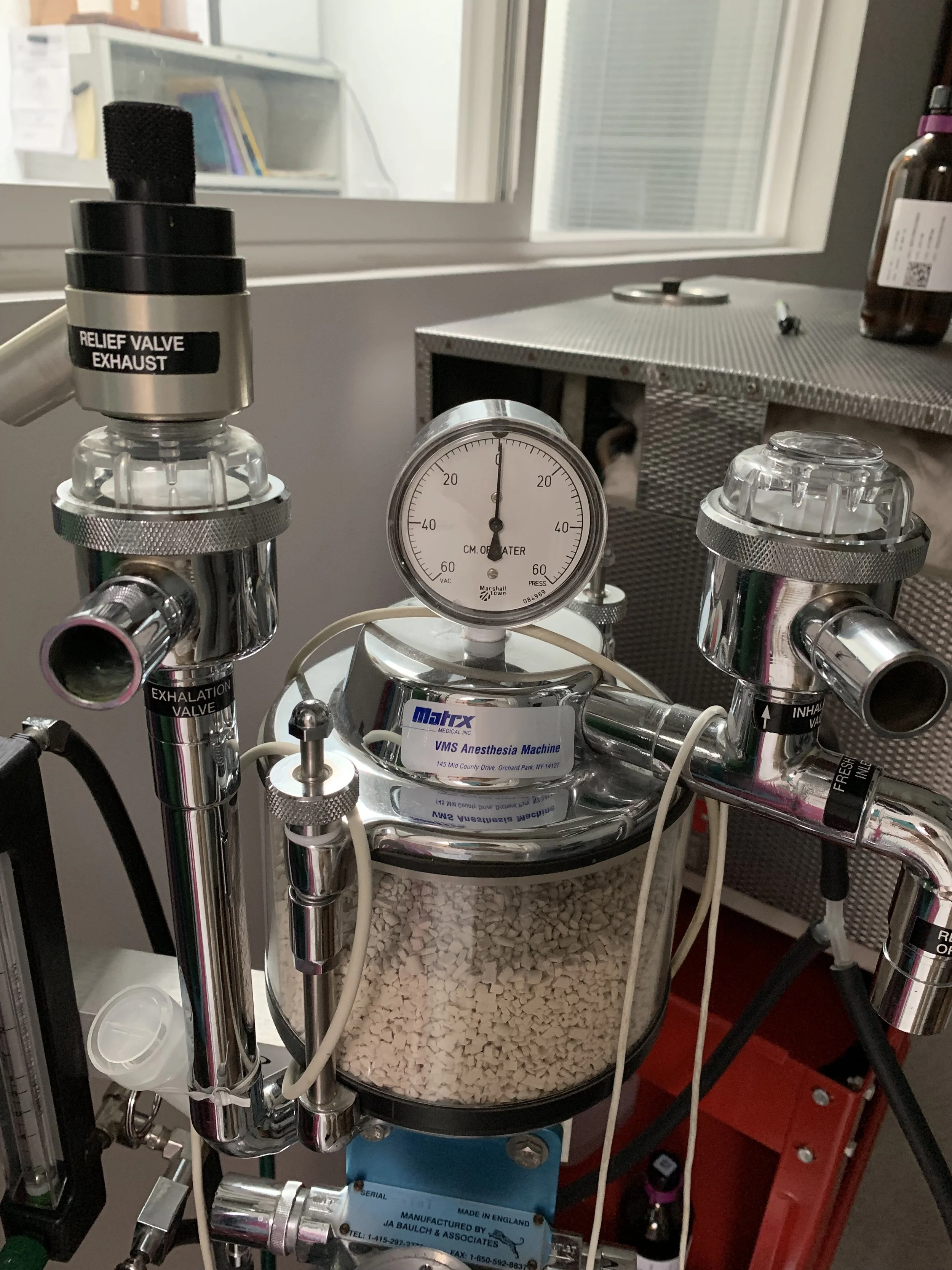 SOLD $1750 SOLD 1995 Matrx VMS Anesthesia Machine with an Isotec3 ...