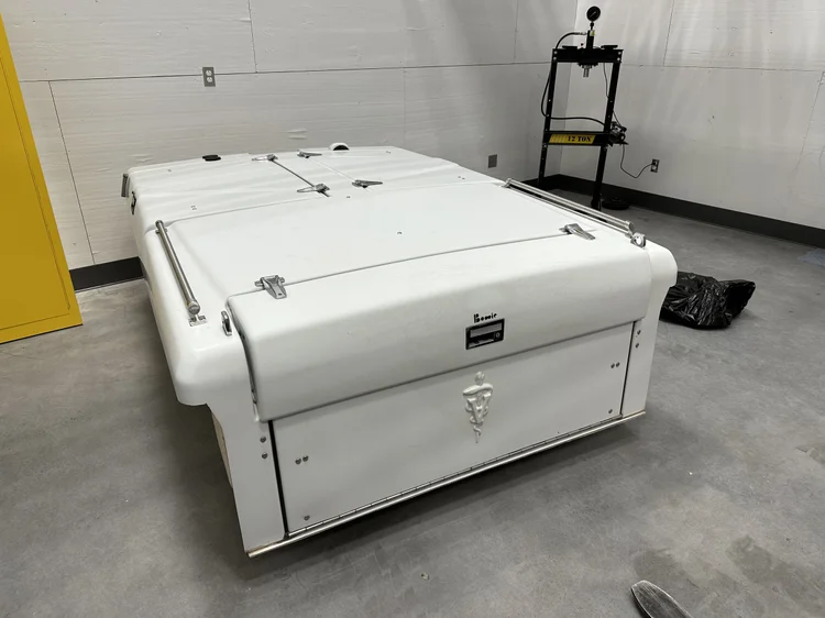 Vehicles and Vet Boxes — Used Vet Equipment