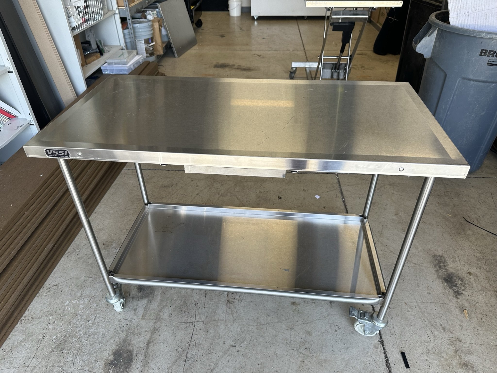 Tables / Sinks / Scales Tubs — Used Vet Equipment