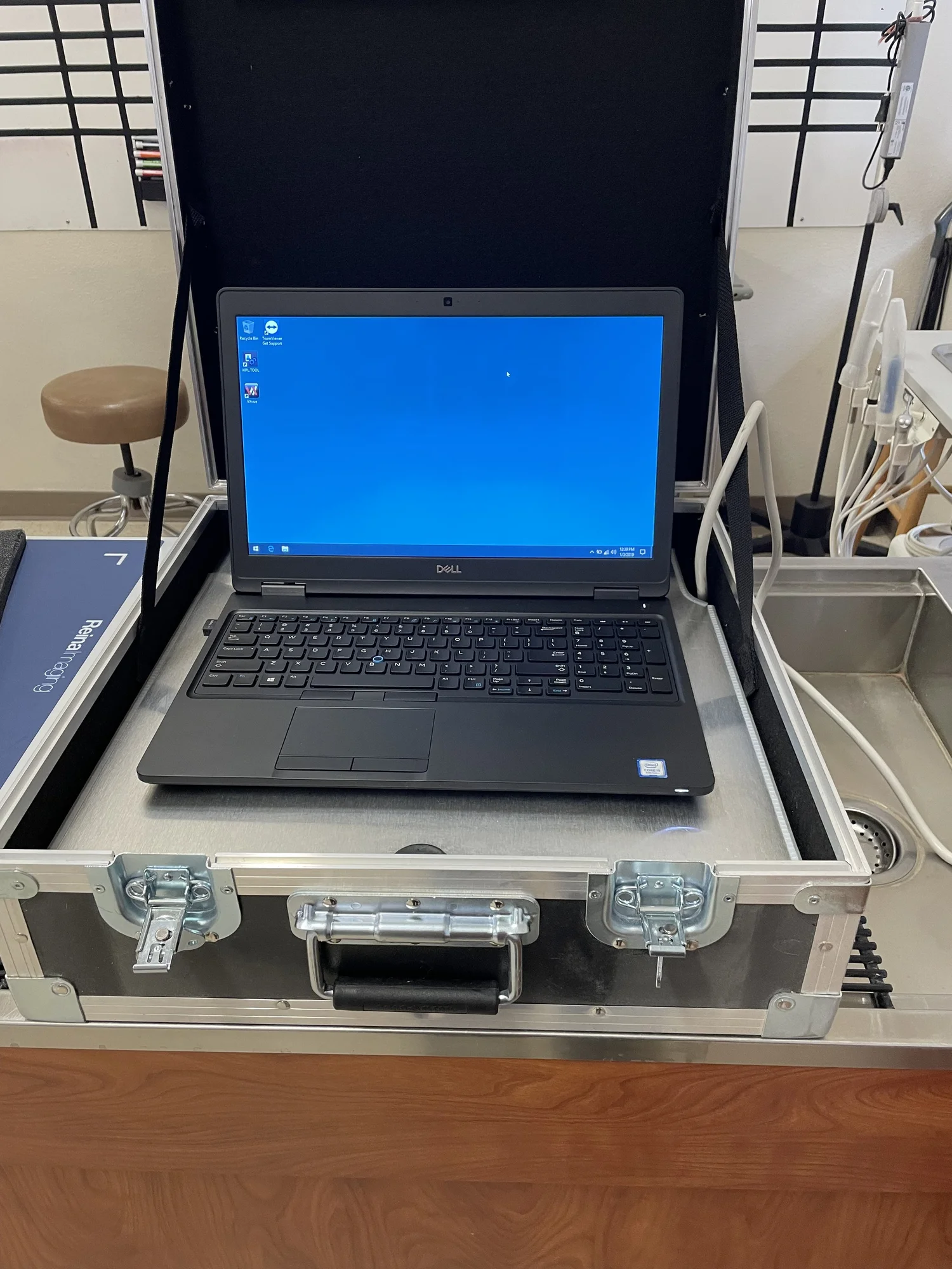 PRICE DROP!! 2019 Sedecal DR + 2014 Innovet Xray table - Pick up only ...