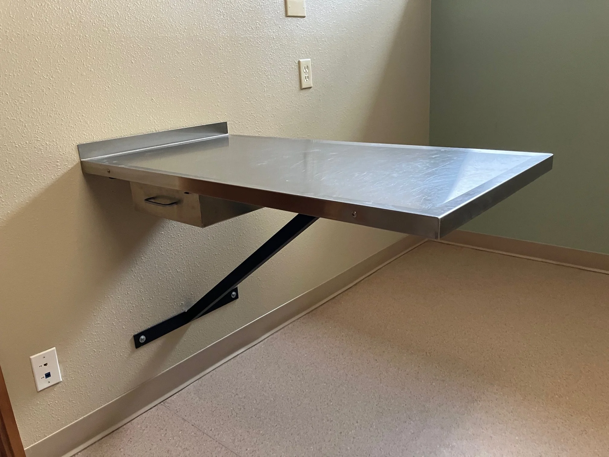 Wall-Mount Stainless Steel Exam Table with Drawer - Pick up only in ...