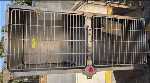 Shor-Line Kennels - 2 adjoined kennels - Englewood, Florida — Used Vet ...
