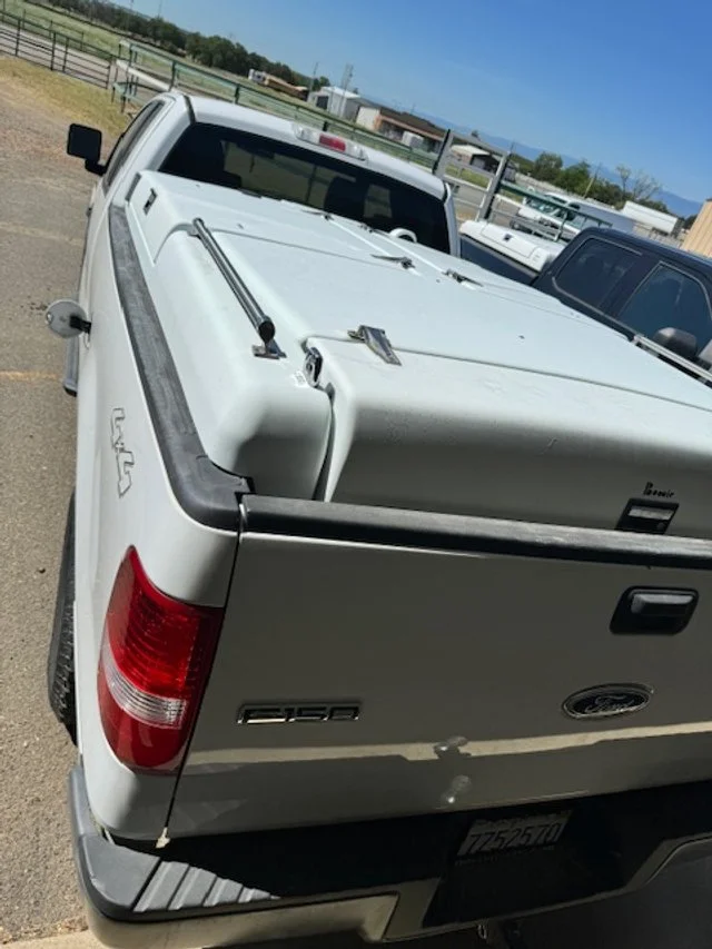 Vehicles and Vet Boxes — Used Vet Equipment