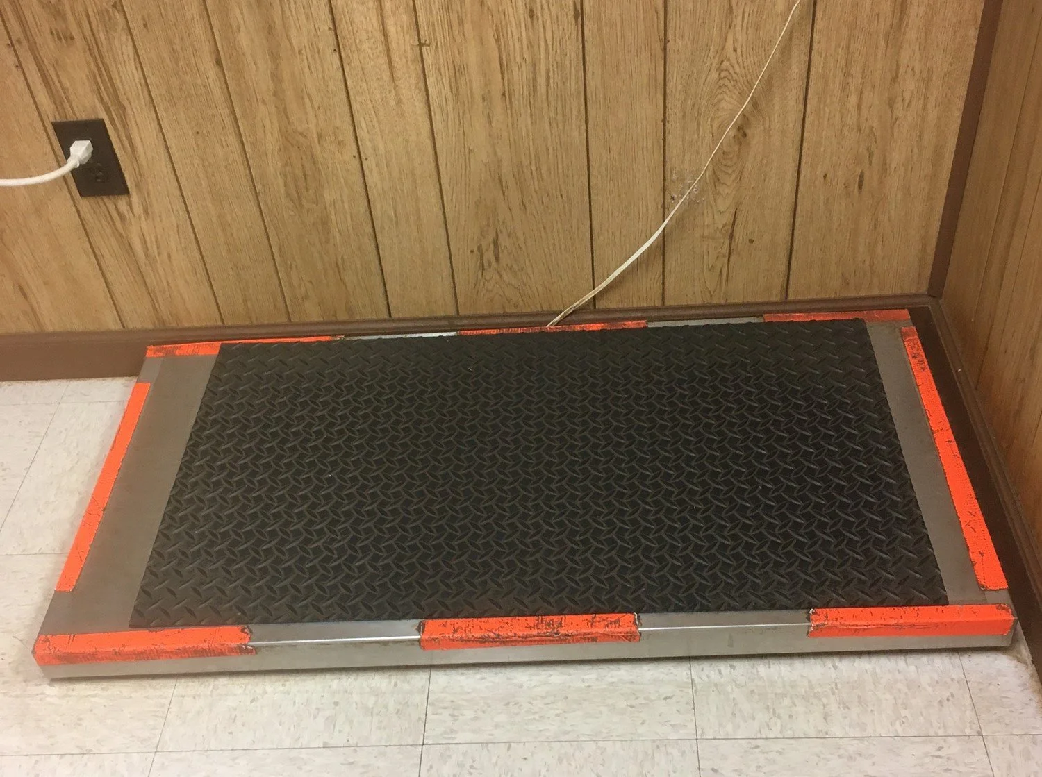 SOLD SOLD 2014 VSSI Walk On Scale - LOCAL PICK UP ONLY in Iredell ...