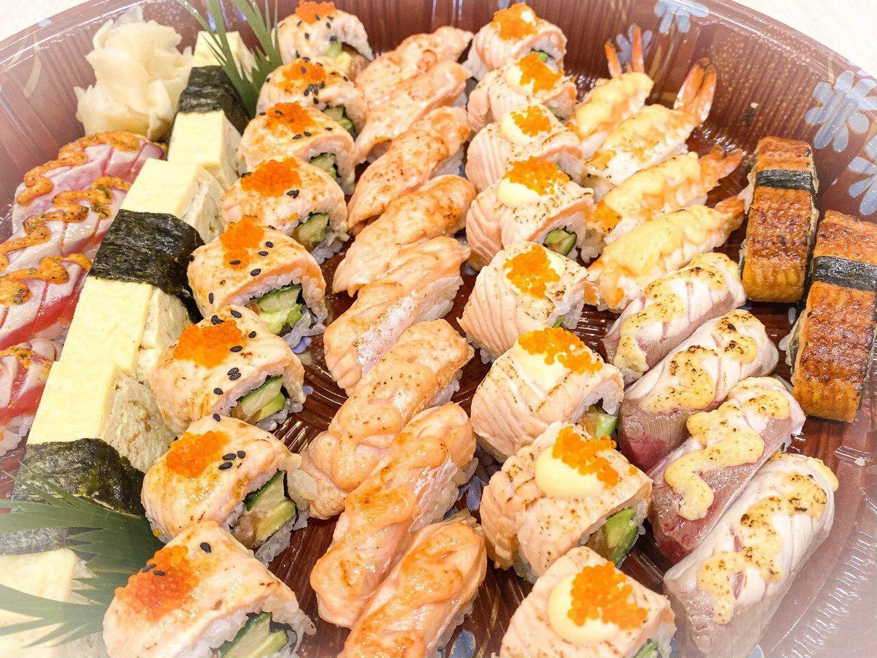 ABURI SUSHI PLATTER 44 PCS Standing Sushi Bar