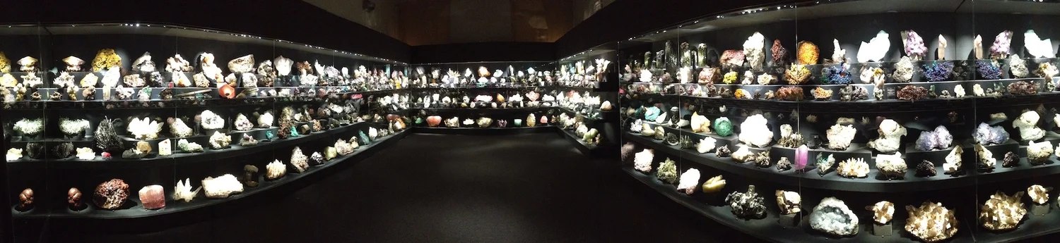 Crystal Exhibition: Beautiful Crystal Specimens in Florence, Italy ...