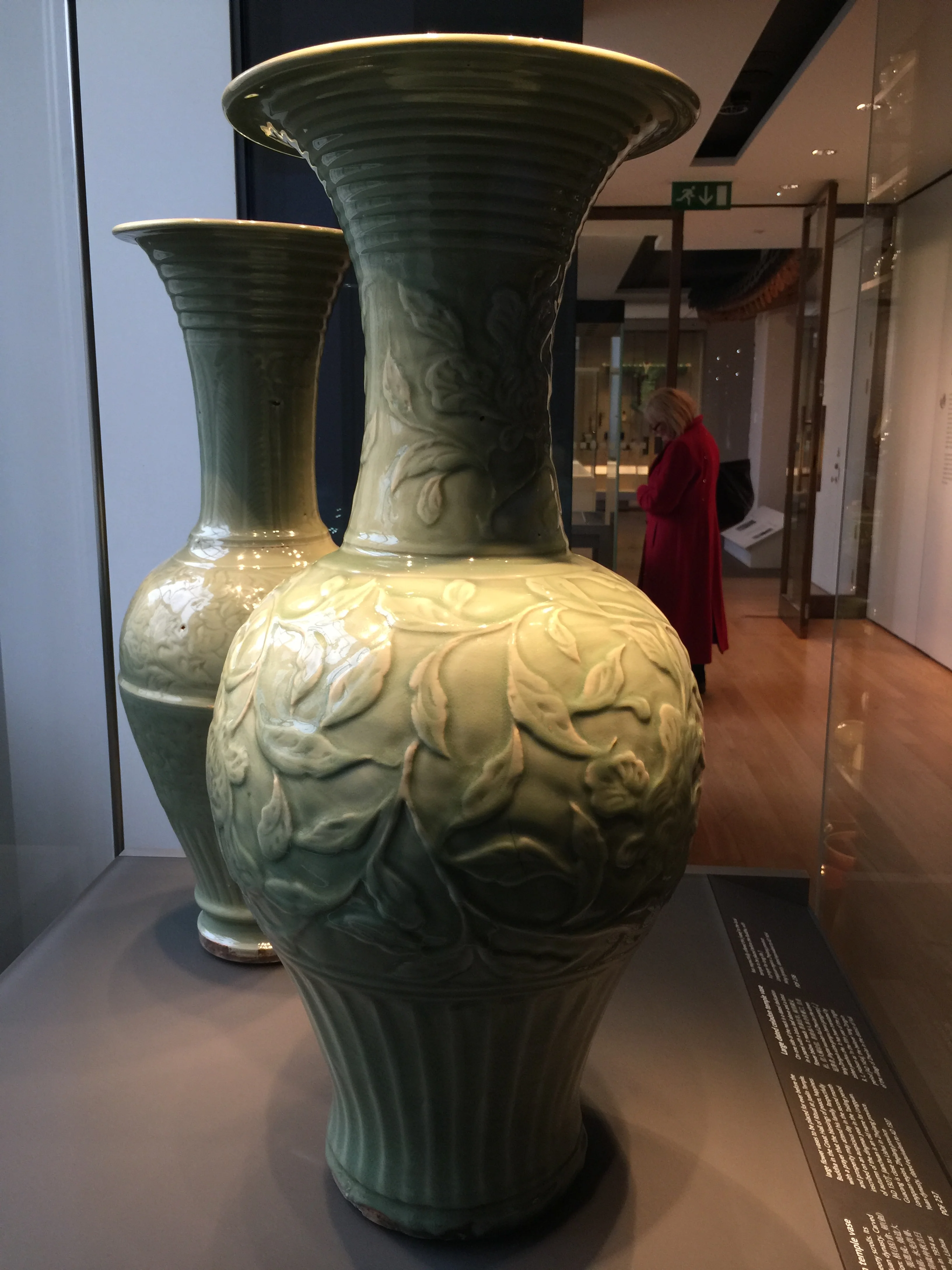 BEAUTIFUL CHINESE PORCELAIN AT THE BRITISH MUSEUM — Jesse Waugh
