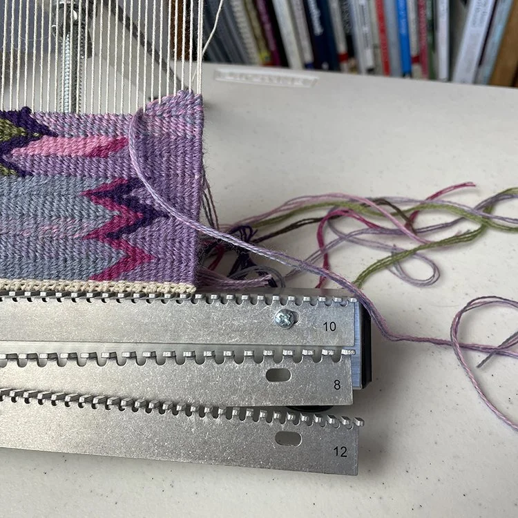 The Mirrix Chloe loom. A review. — Rebecca Mezoff