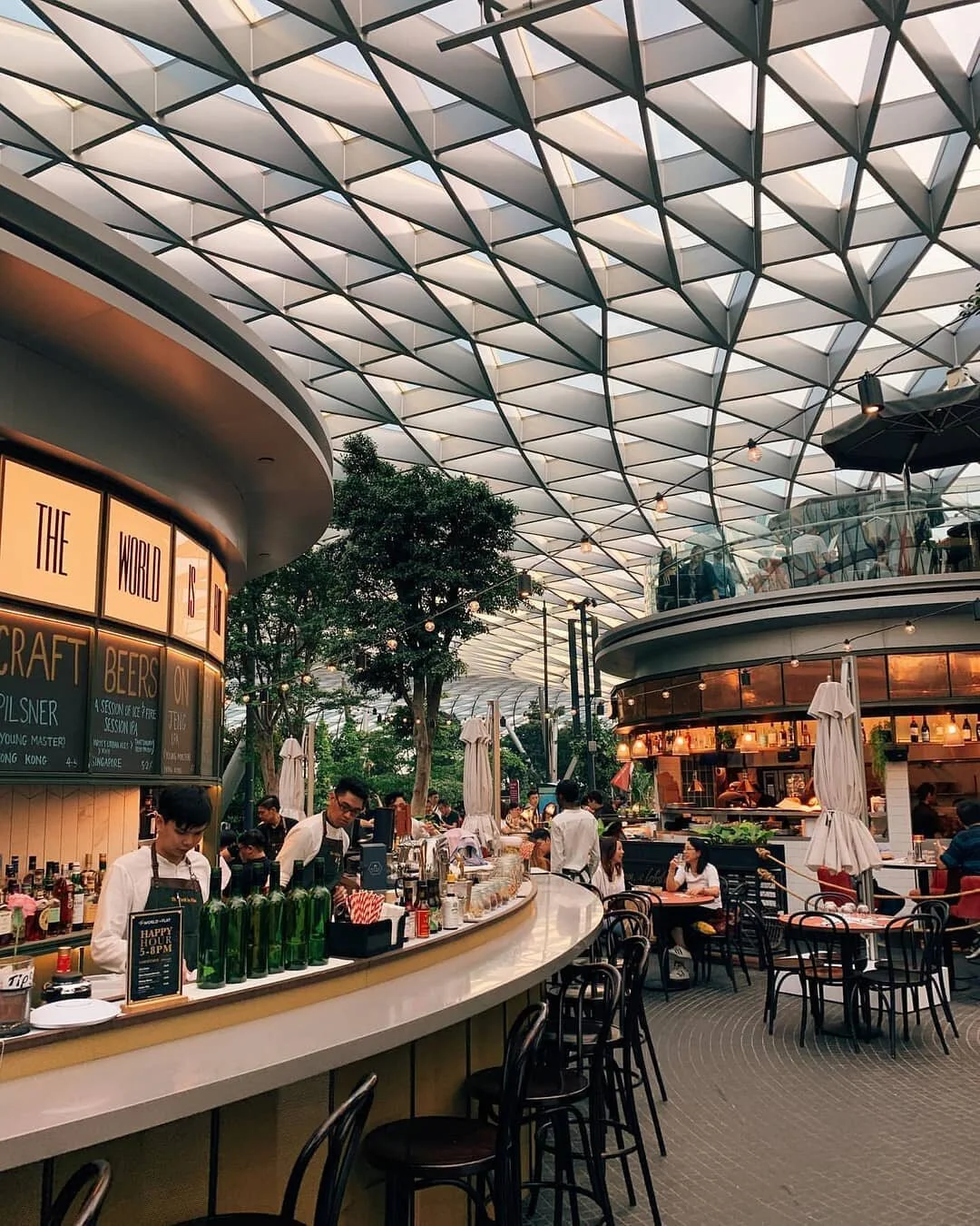 Outlet Location — TANUKI RAW
