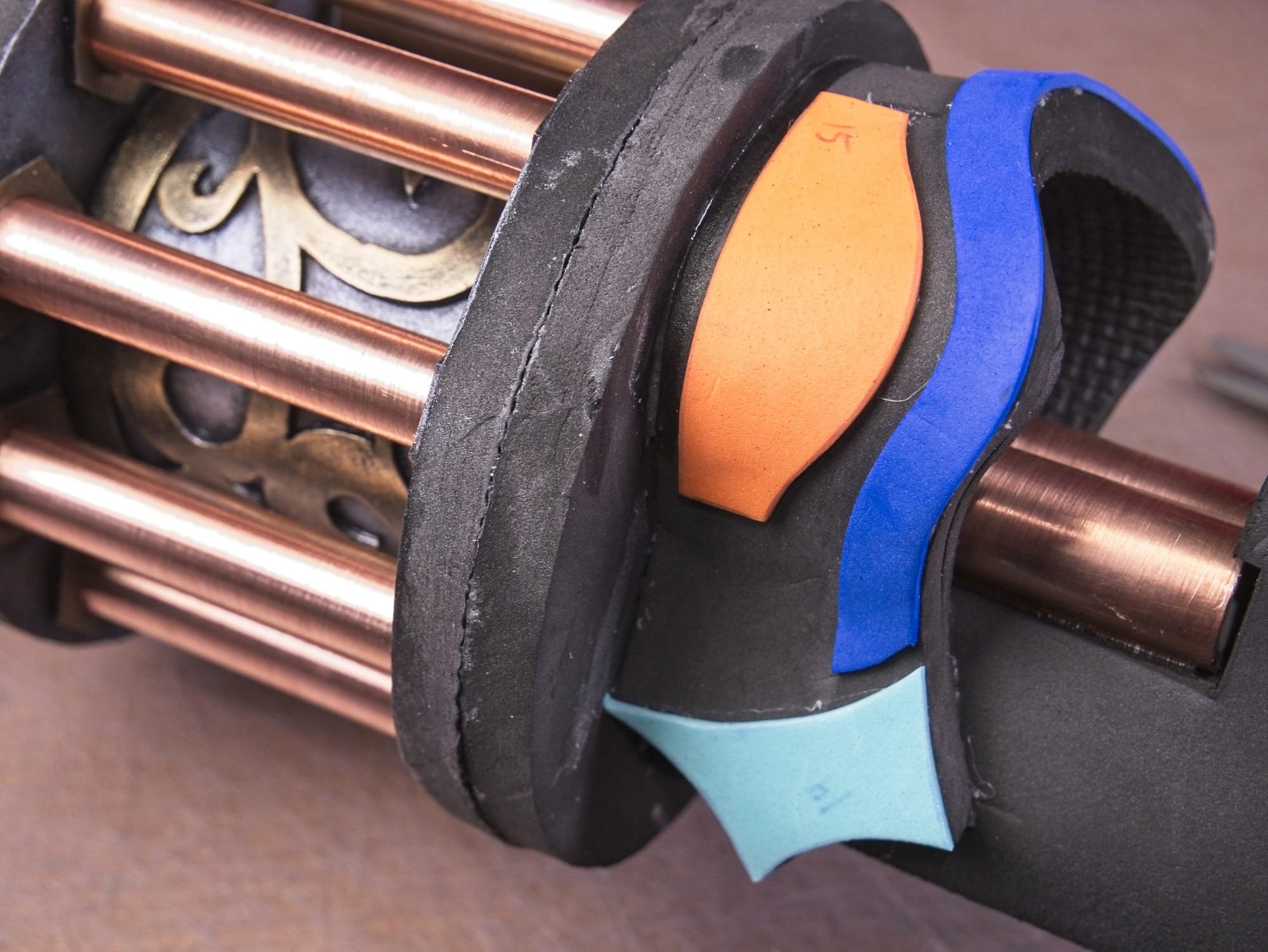 DIY Steampunk Gun. Make your own cosplay rifle from foam! — Lost Wax