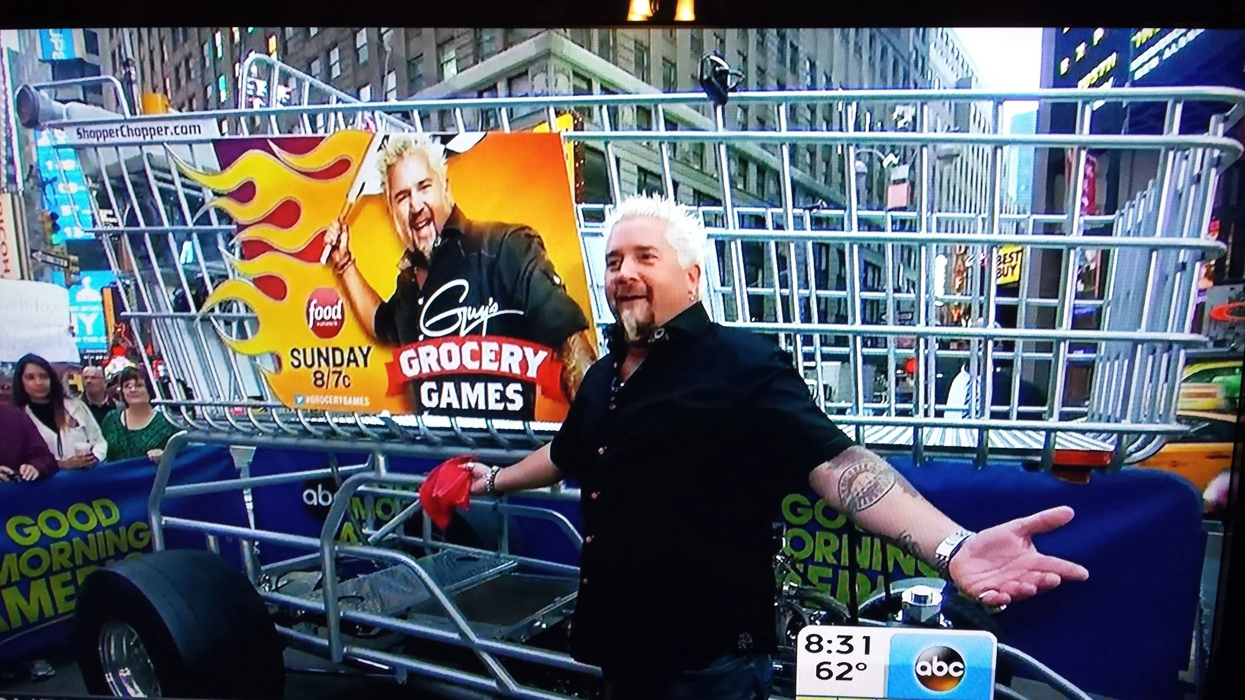 Giant Shopping Cart
