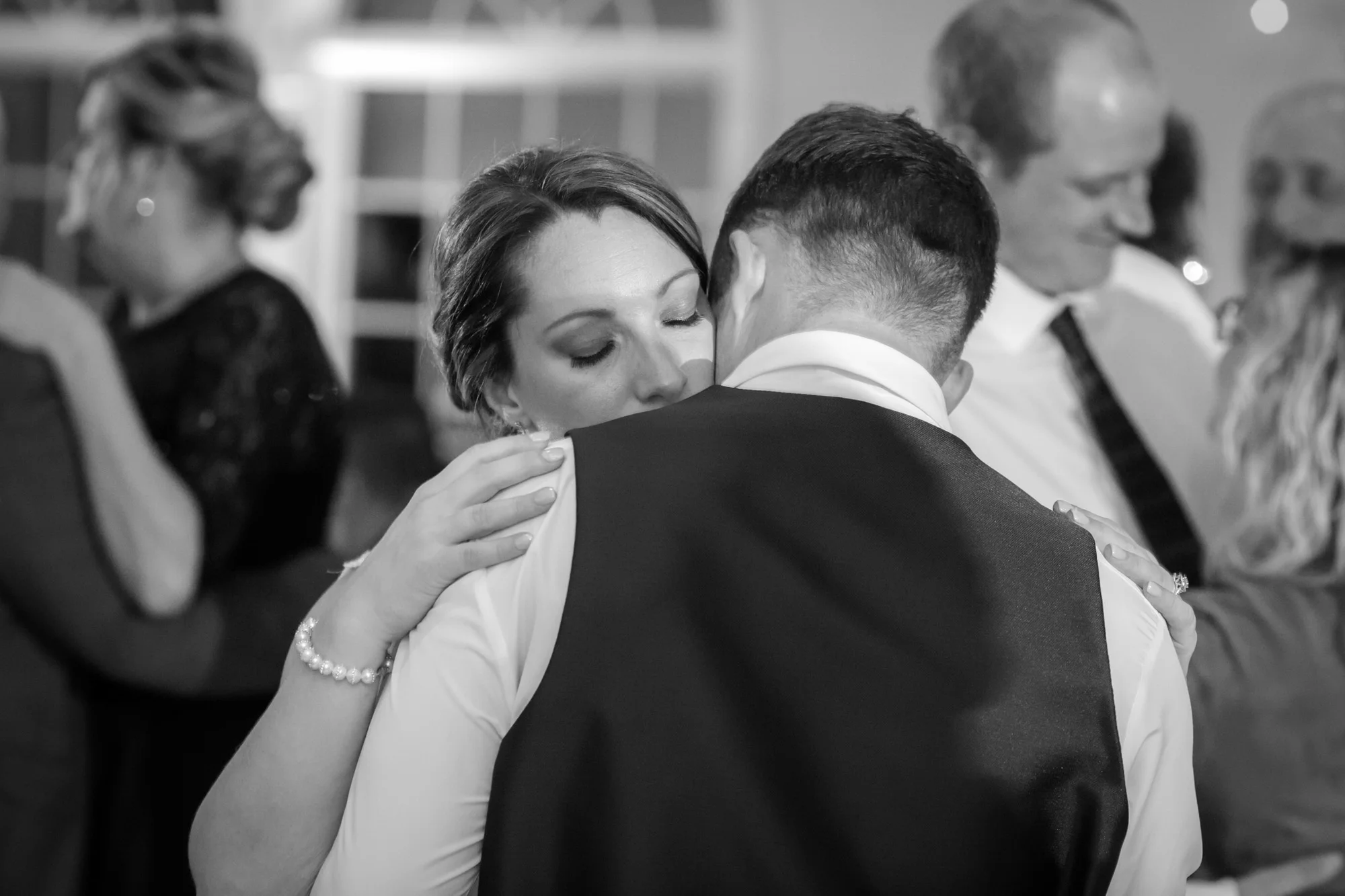 Outdoor Autumn Stone Hedge Wedding — Rob Lettieri Photography ...