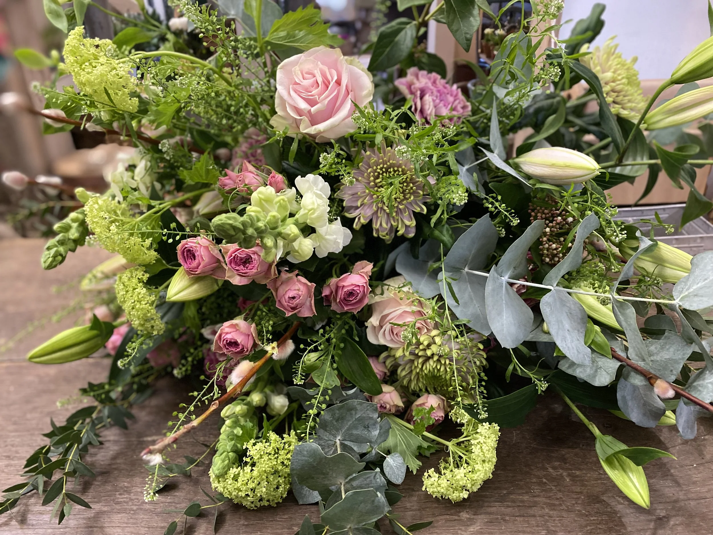 Wendy Lewis Flowers - Florist in Hungerford & Marlborough