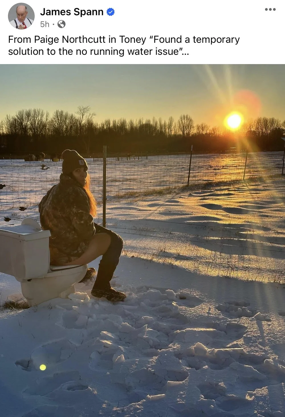Pissing in the Snow — FTVLive