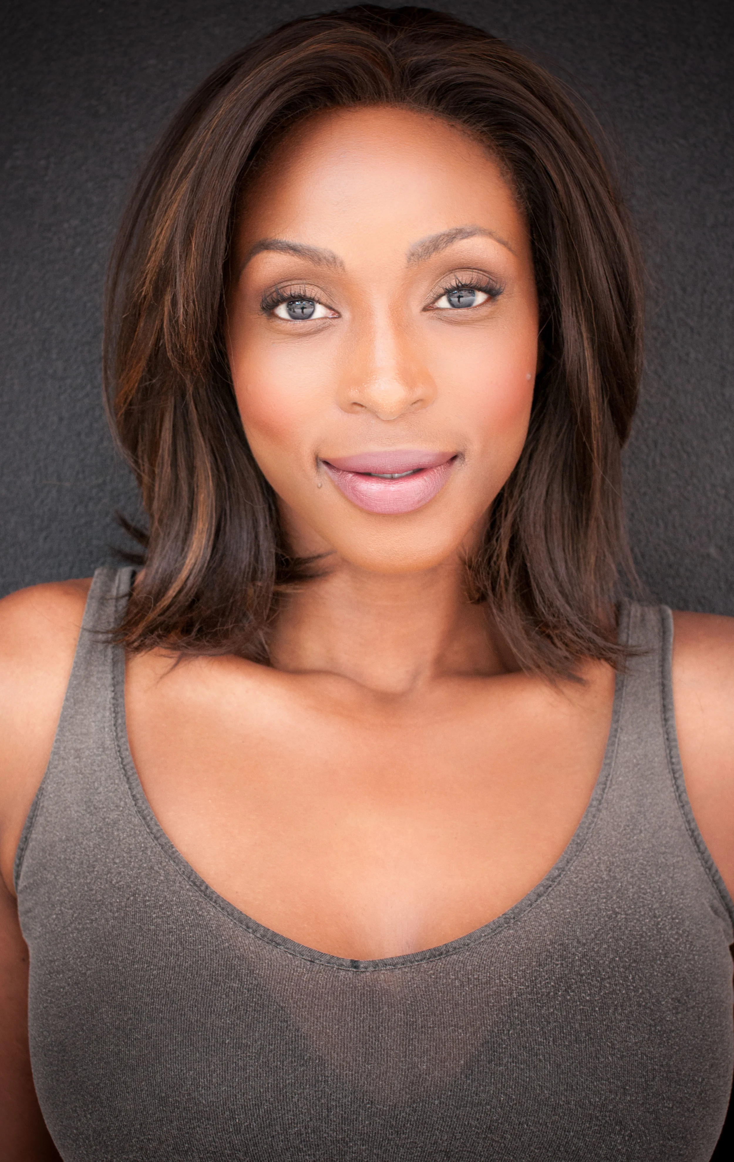Feature Friday // Talented Beauty: Canadian Actress Lisa Berry — Tara ...