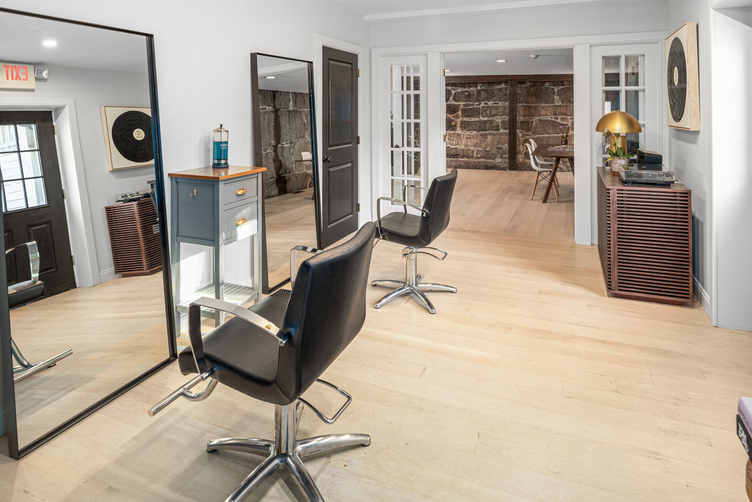 Jeffrey Lyle Salon