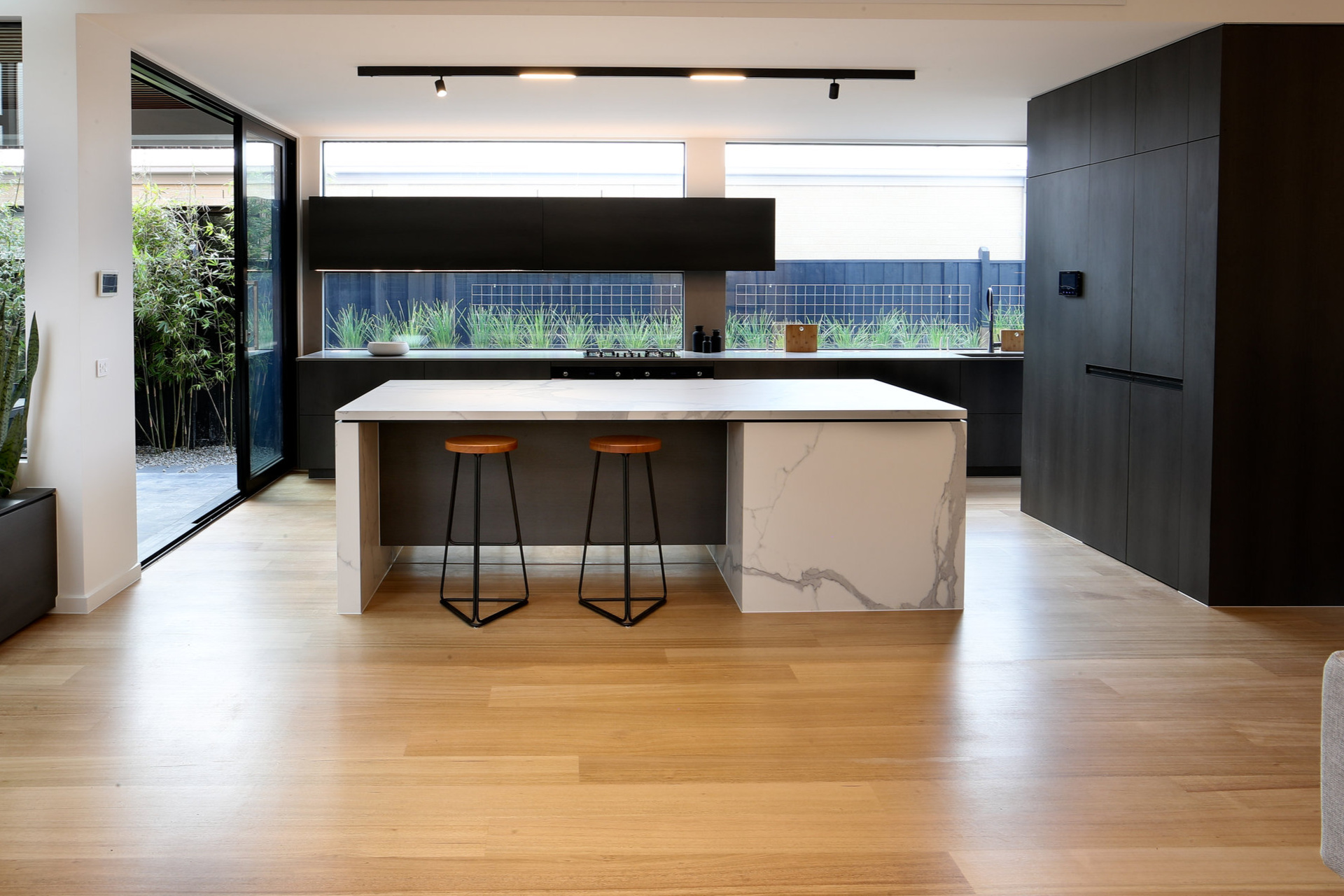 MINT makes great Lighting Design accessible to everyone - for any size ...