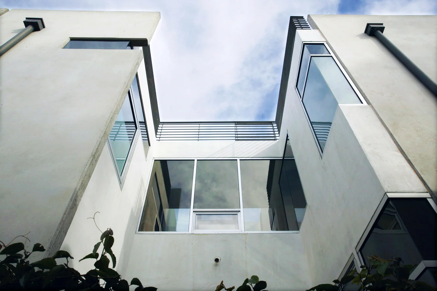Tilt-Up Slab House — David Hertz Architects FAIA & The Studio of ...