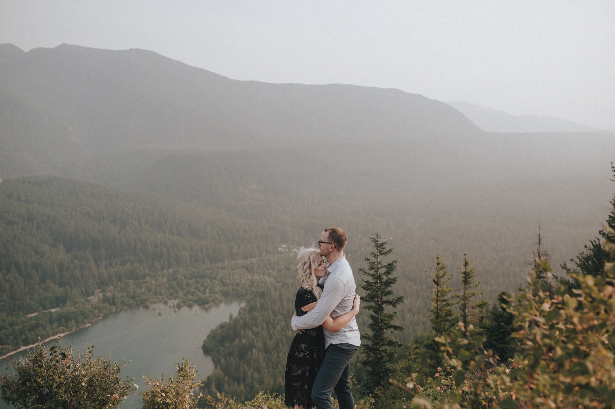 whit & ryan : rattlesnake lake — Lauren Apel Photo