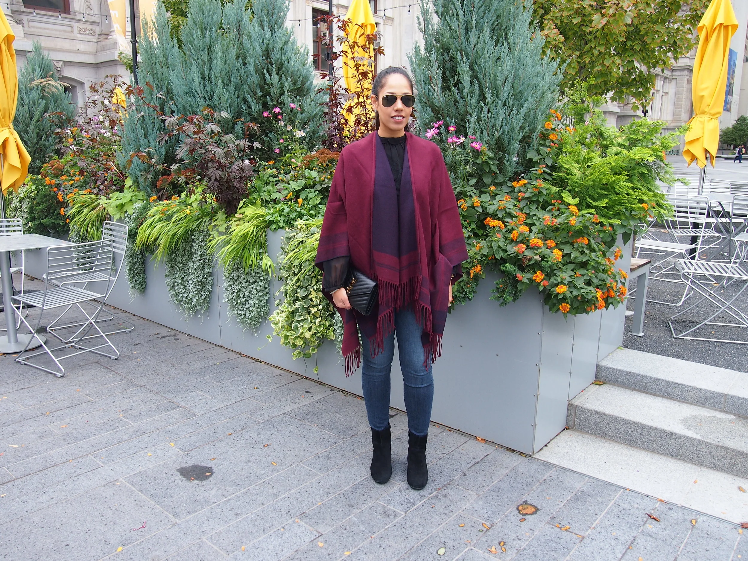 How to Wear a Poncho — My Golden Beauty