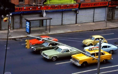 19 AMAZING STREET PHOTOS OF NEW YORK CITY IN THE 70S — Trey Speegle