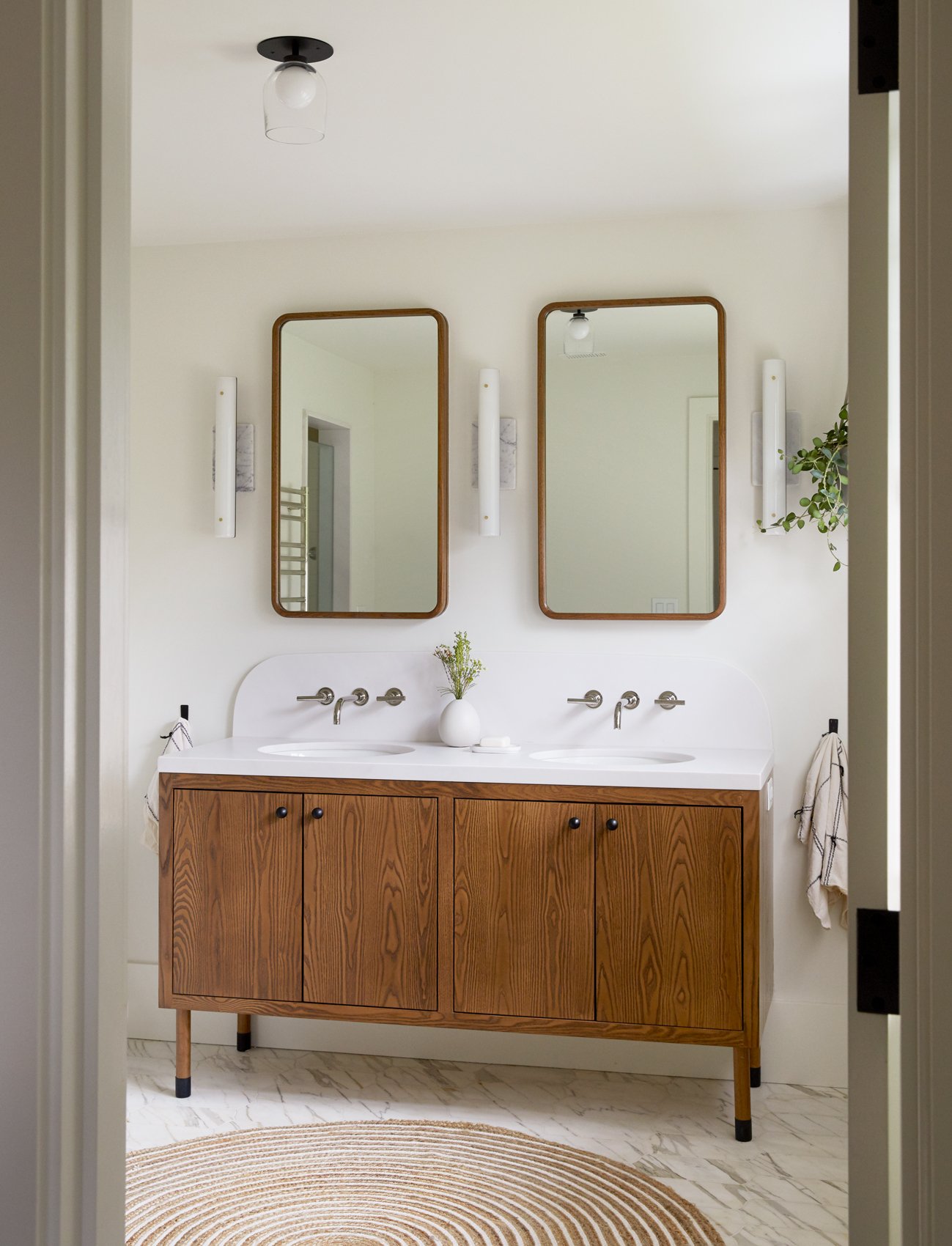 REGENCY MODERNE VINTAGE — Bright Designlab