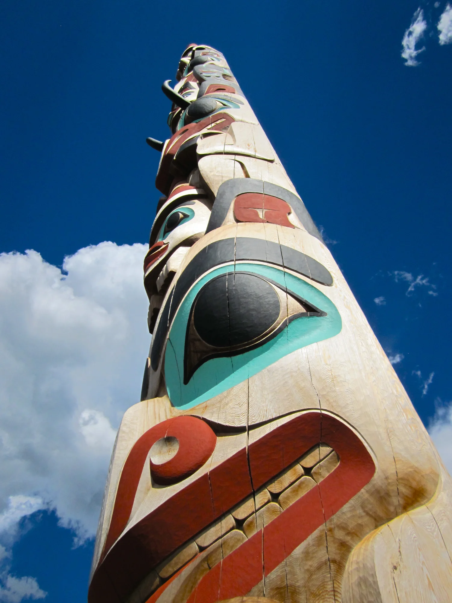 Ancient Art: The History of the North American Totem Pole — The ...