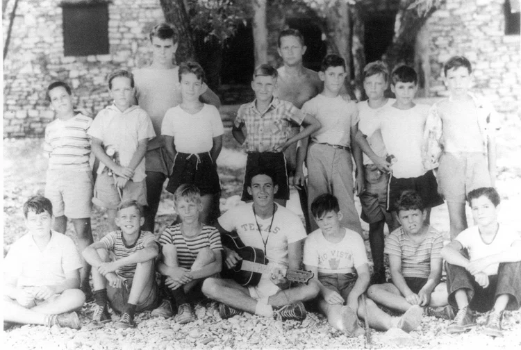 Hondo Crouch — Texas Swimming & Diving Hall of Fame