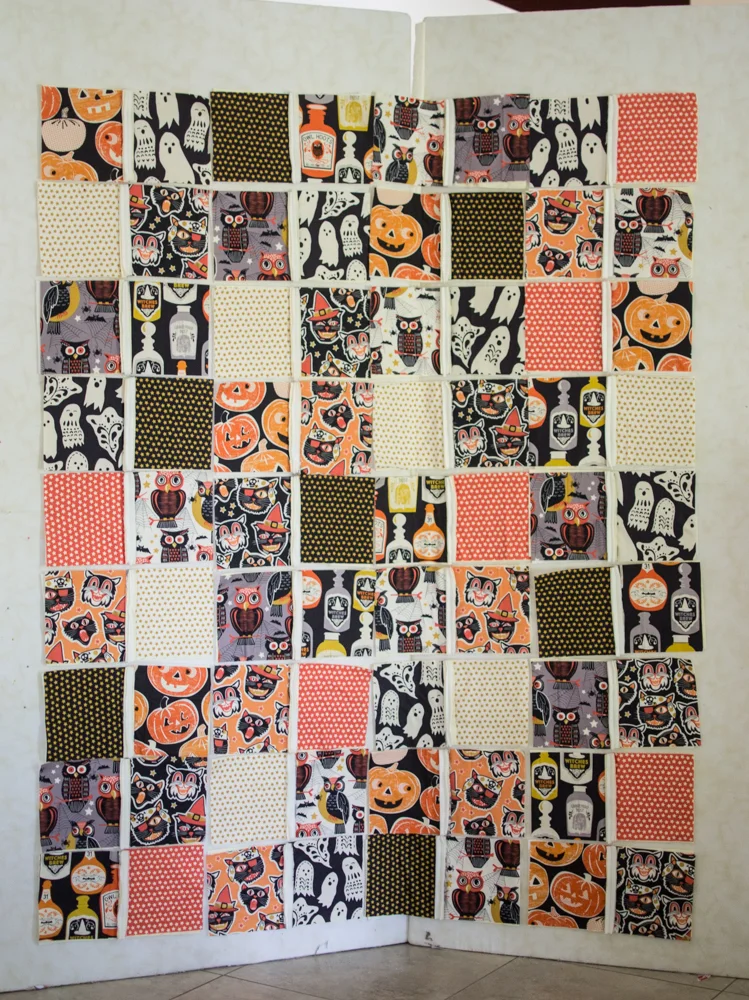 How to Sew a Soft and Cozy Rag Quilt {sewing tutorial}