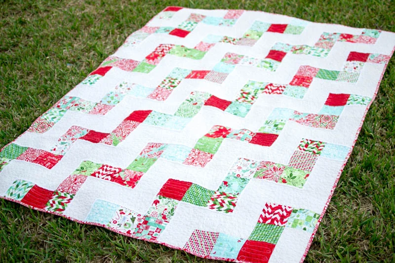 My No Bake Jolly Bar Quilt - free pattern from Fat Quarter Shop ...