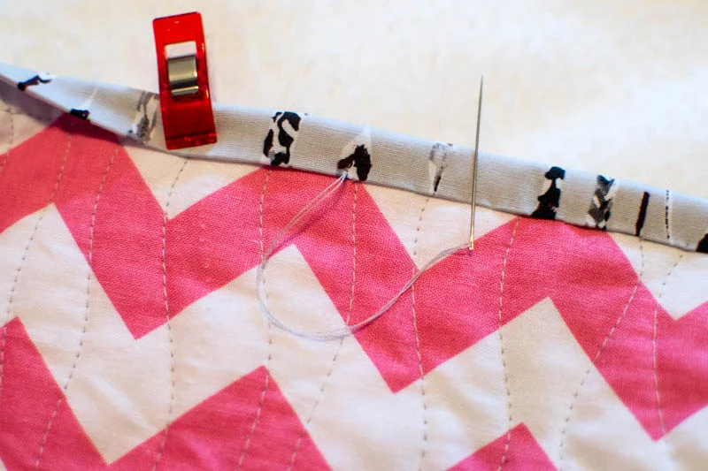 How to Hide your Thread Ends {Quick Sewing Tip}