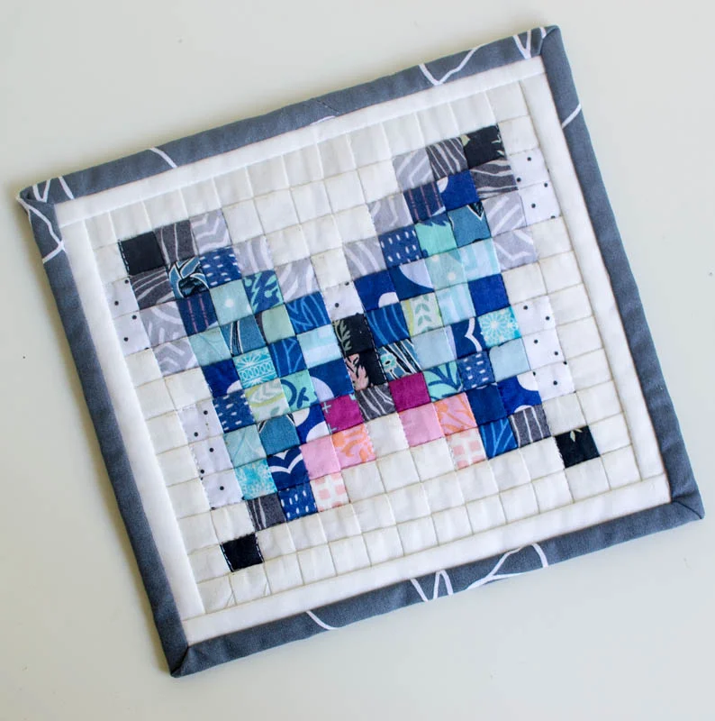Show Off Saturday A Mini Pixel Quilt — Sewcanshe Free Sewing