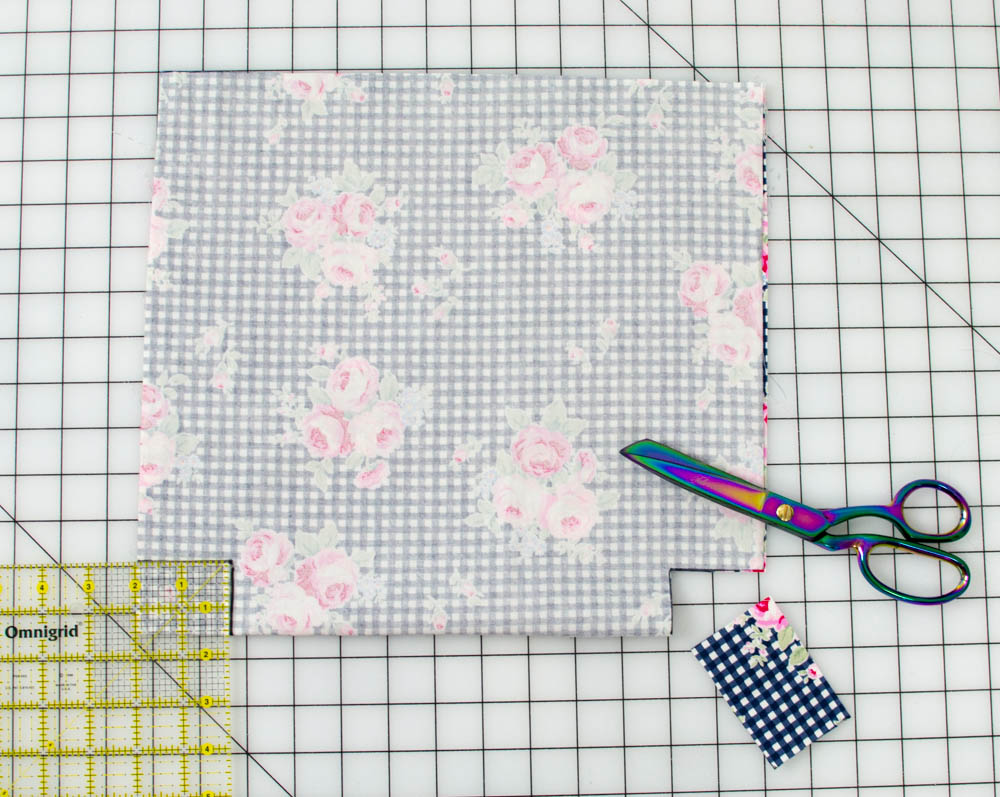 Sweet Quilted Tote {free sewing tutorial} - SewCanShe Free Sewing ...