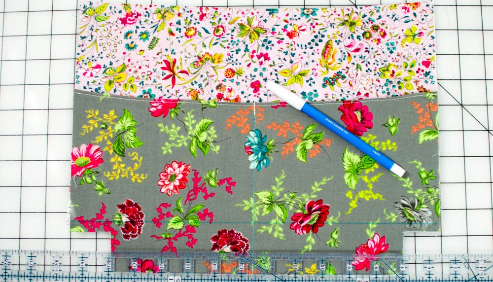 How to Sew a Tote with Many Pockets! {free sewing pattern - Part 2}