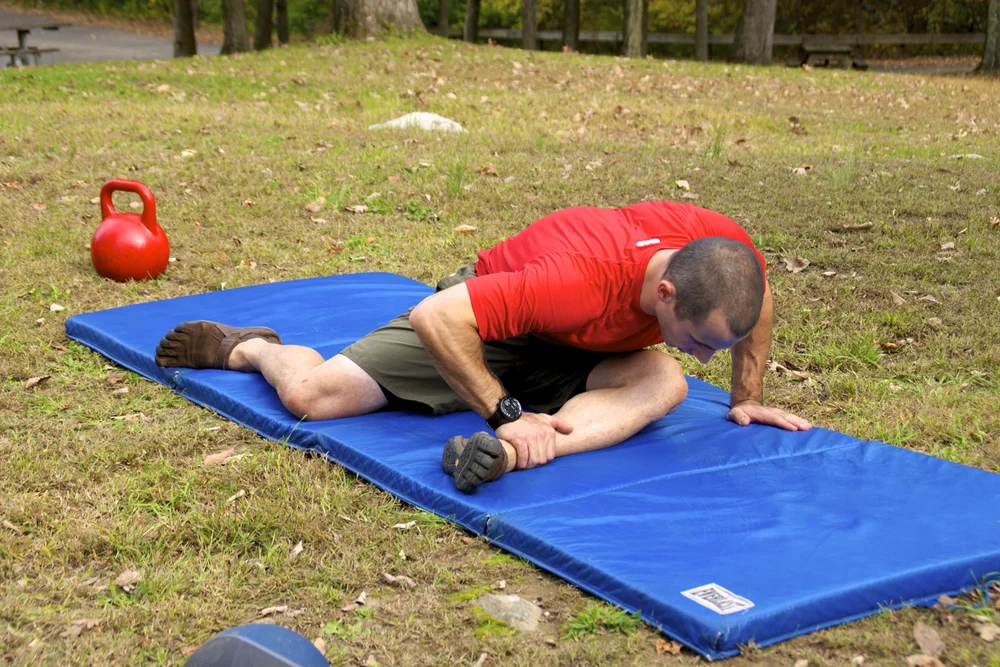 90/90 Hip Stretch — Mountain Peak Fitness