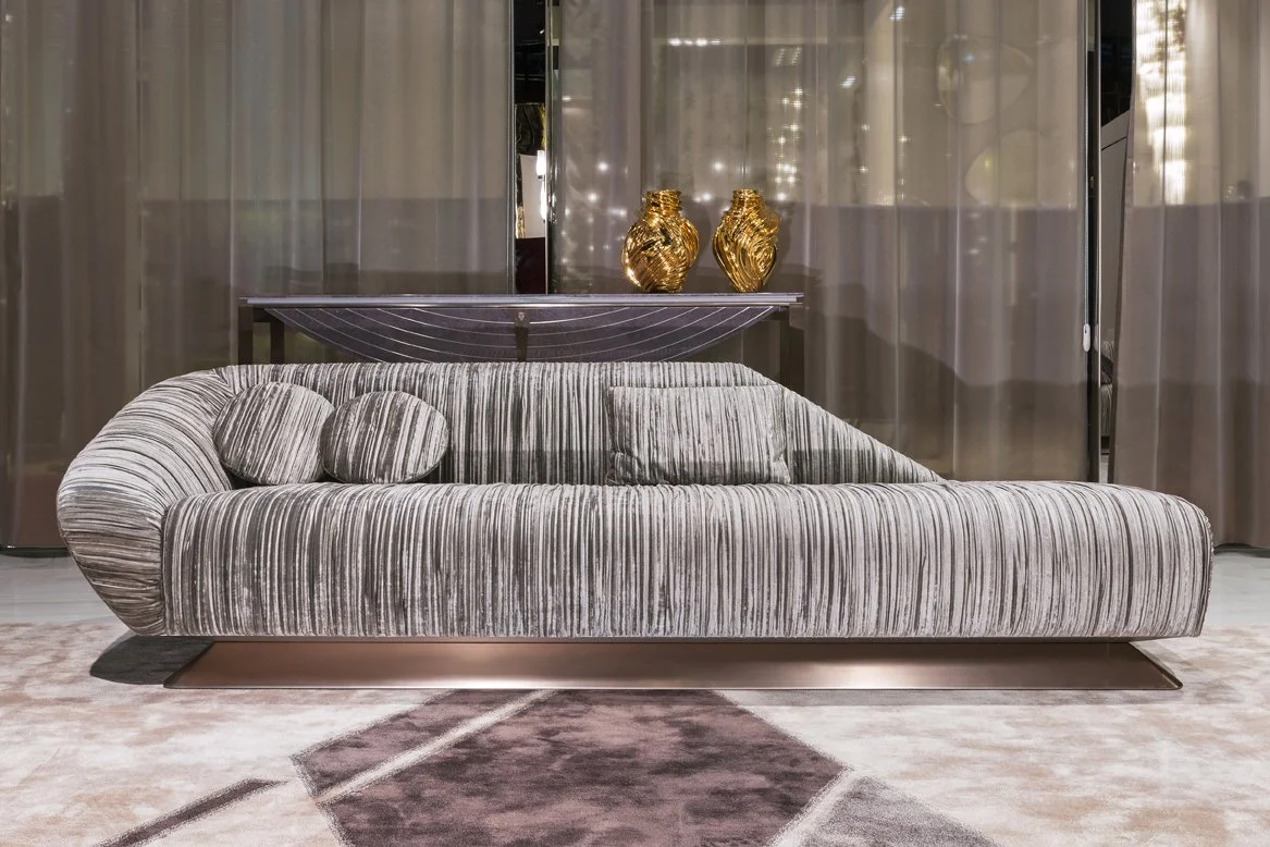 Luxurious Designer Lounges & Armchairs | ideare.