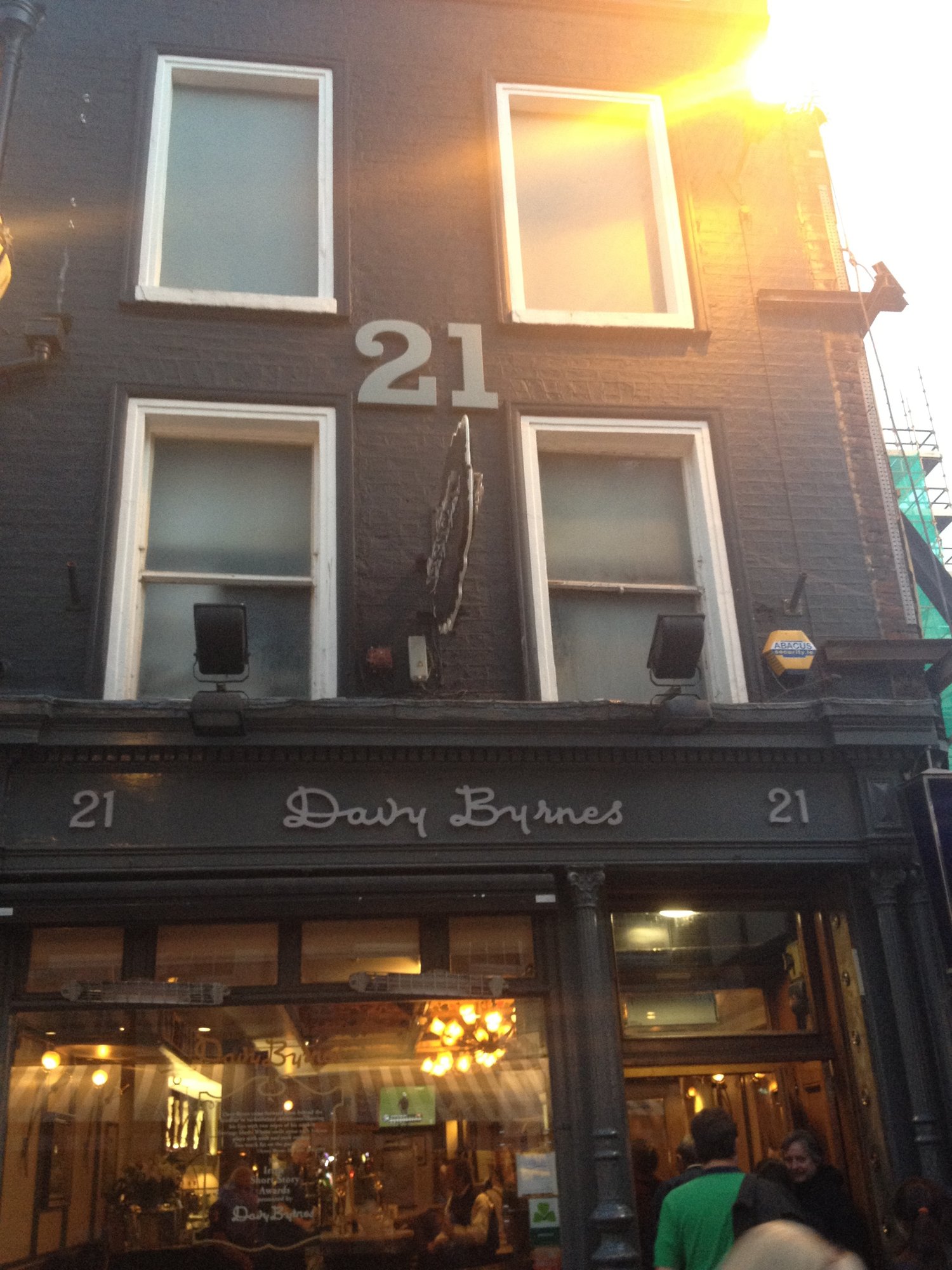 Lit Nerd Abroad: Ireland & Scotland — The Airship